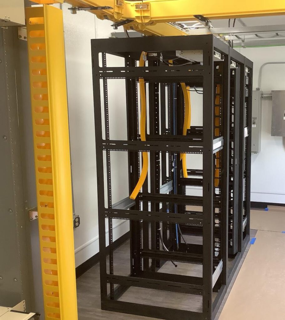 RACK & STACK – SIGMA-COMM